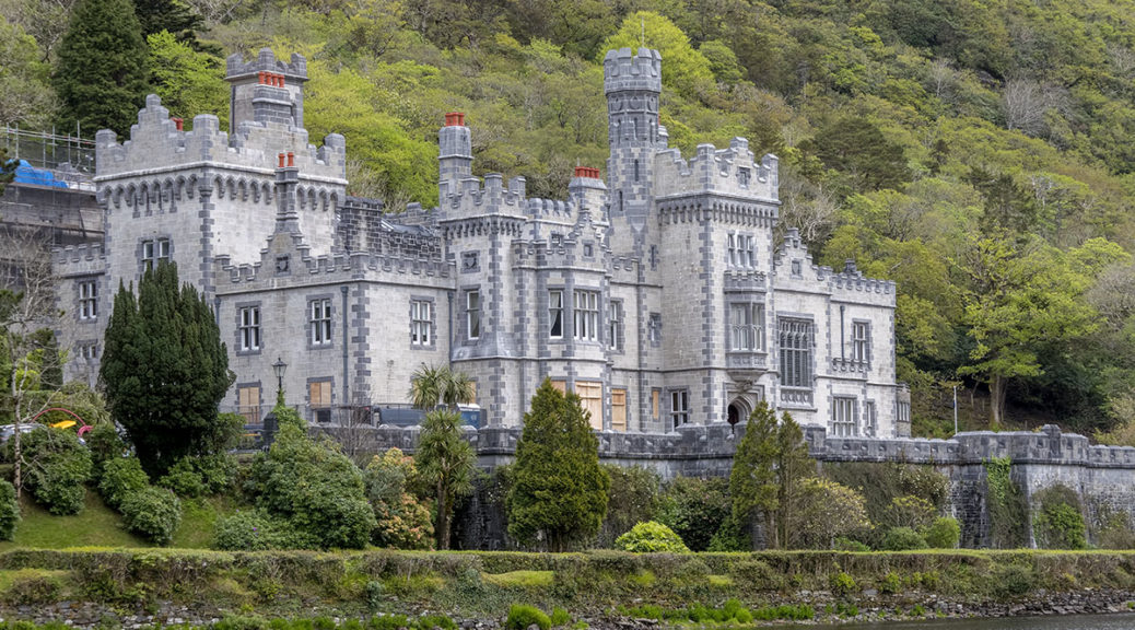 Kylemore Abbey Ireland - Small Sensor Photography by Thomas Stirr